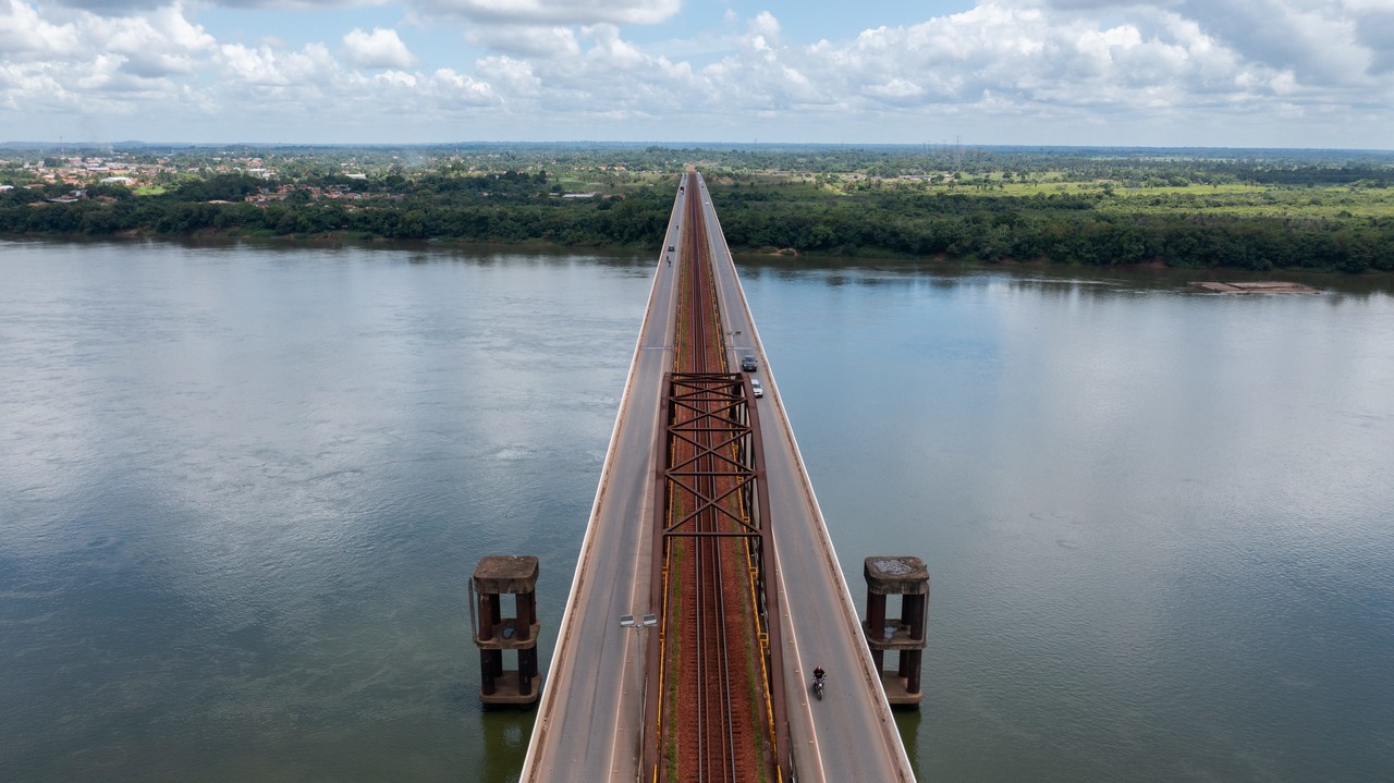 Justiça Federal bloqueia regularização relâmpago de área para ...