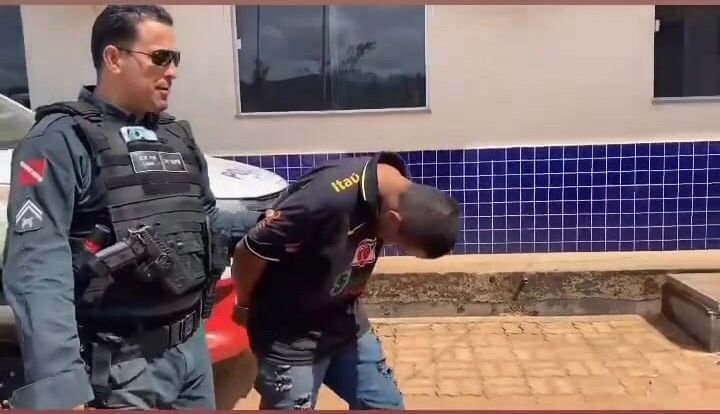 Tucumã: Polícia Militar resgata moto roubada e prende acusados do crime ... Tucumã: Polícia Militar resgata moto roubada e prende acusados do crime ...